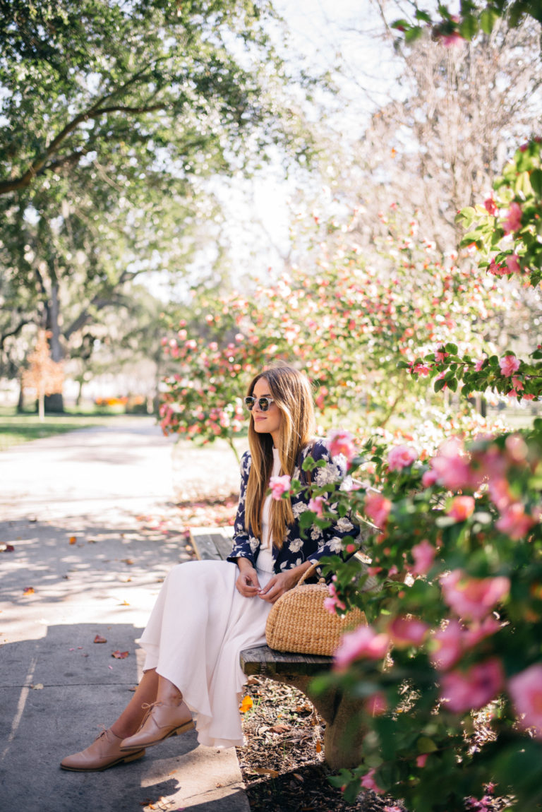 Florals In Savannah - Julia Berolzheimer