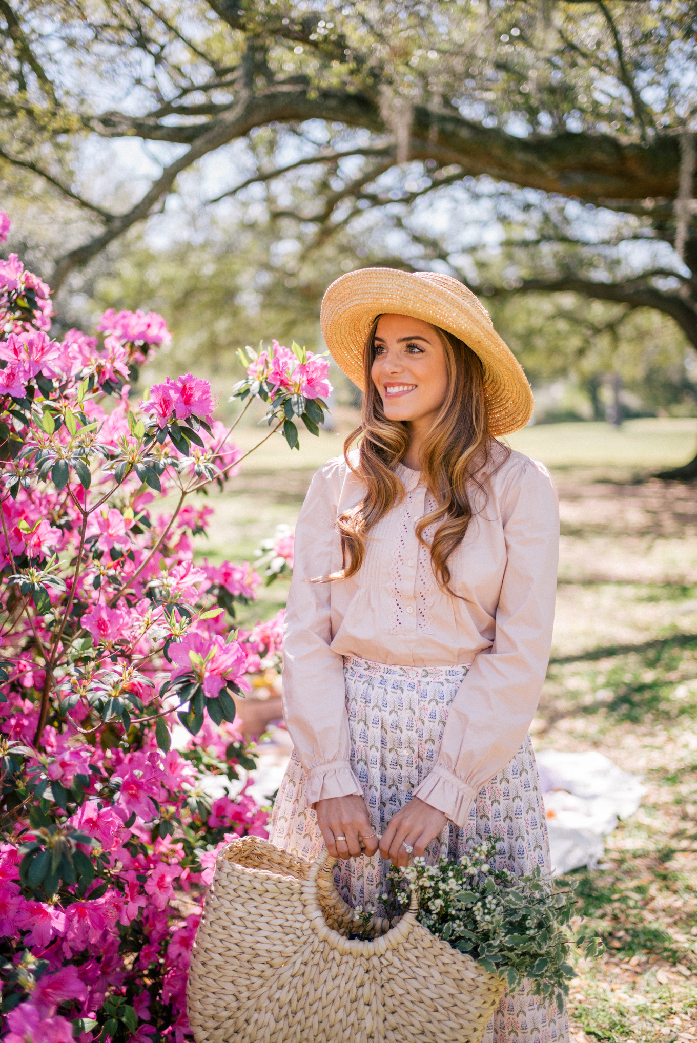 gmg-picnic-tea-party-1003587 - Julia Berolzheimer