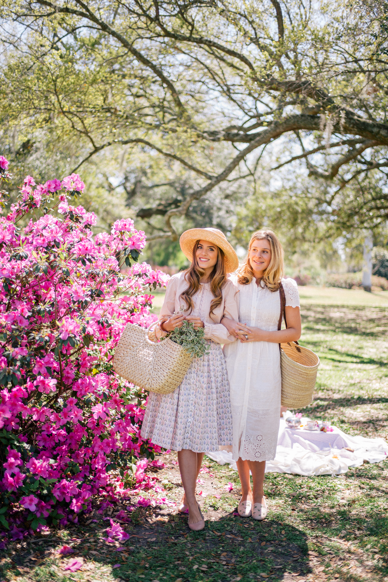 gmg-picnic-tea-party-1003652 - Julia Berolzheimer