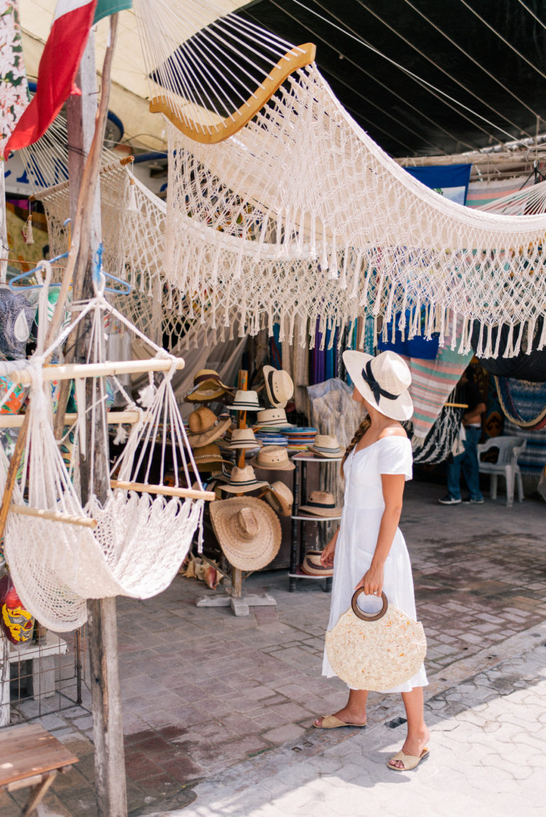 Shopping In Tulum - Julia Berolzheimer