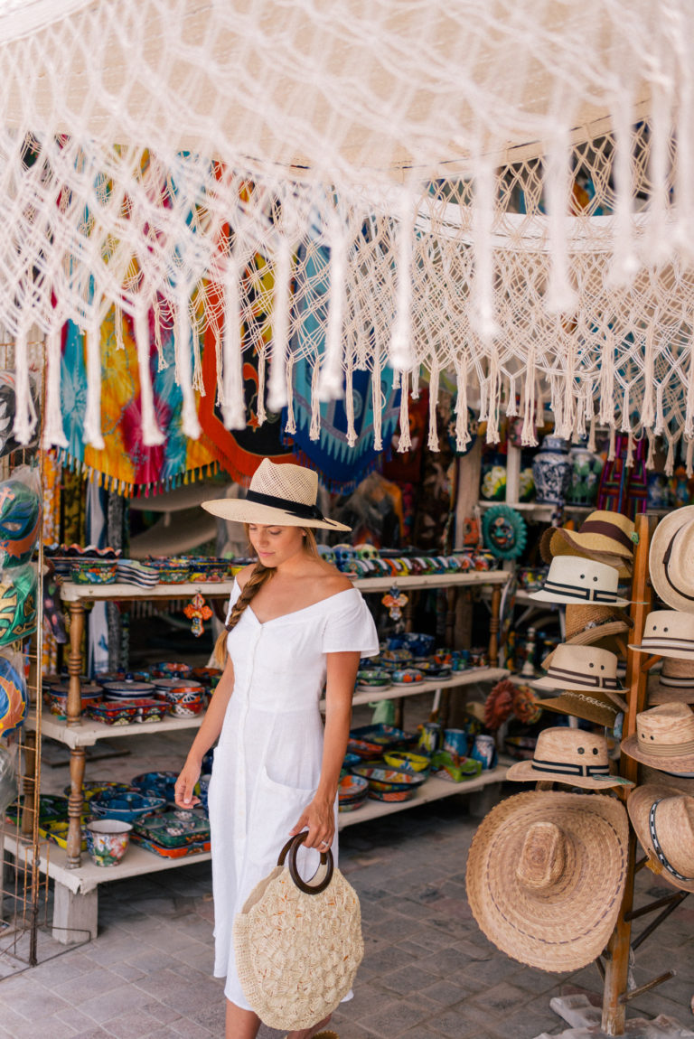 Shopping In Tulum - Julia Berolzheimer