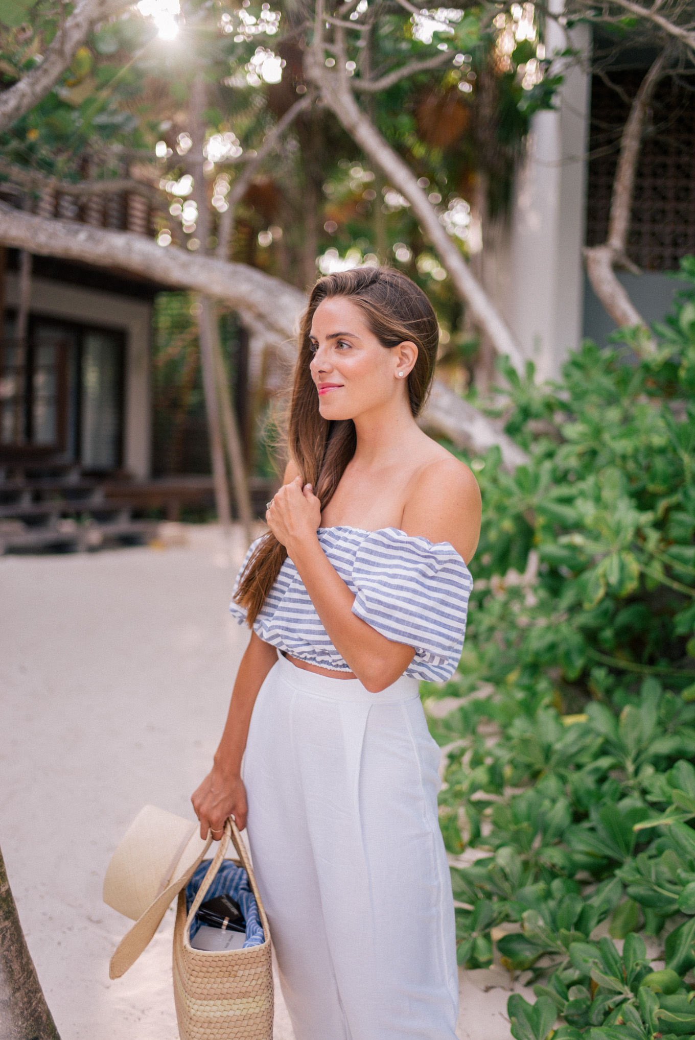 gmg-summer-makeup-routine-2-15 - Julia Berolzheimer