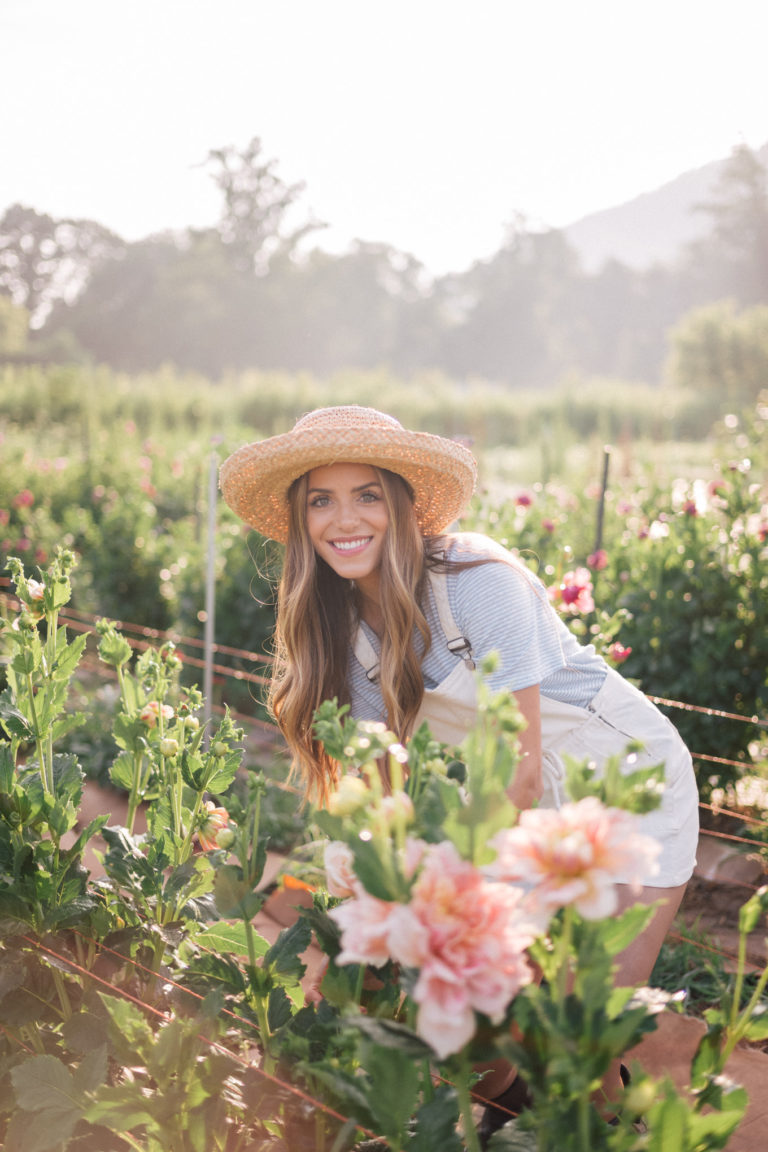 This Flower Farm Will Make You Want To Become A Flower Farmer - Julia ...
