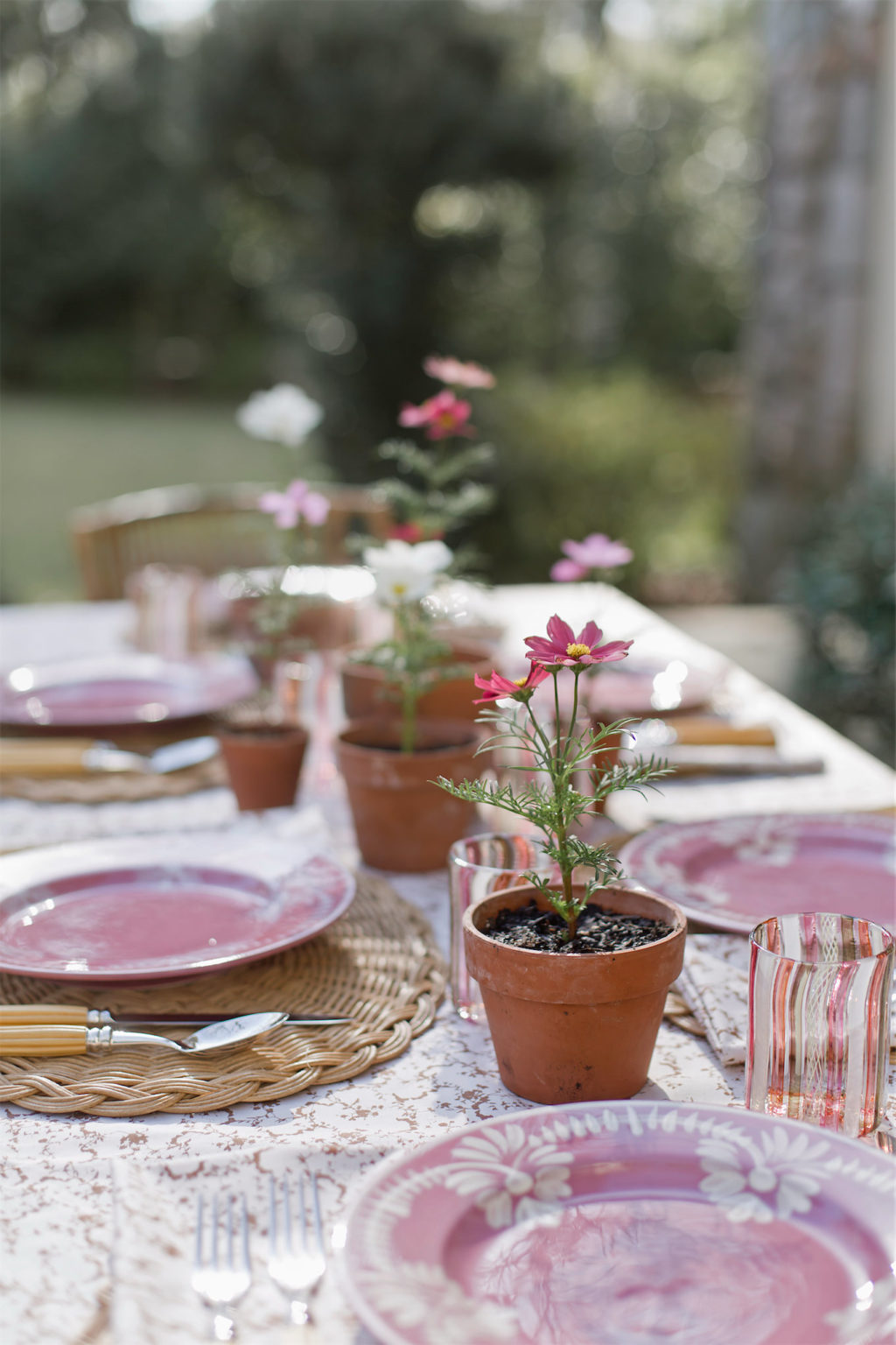 Floral Table Settings - Julia Berolzheimer